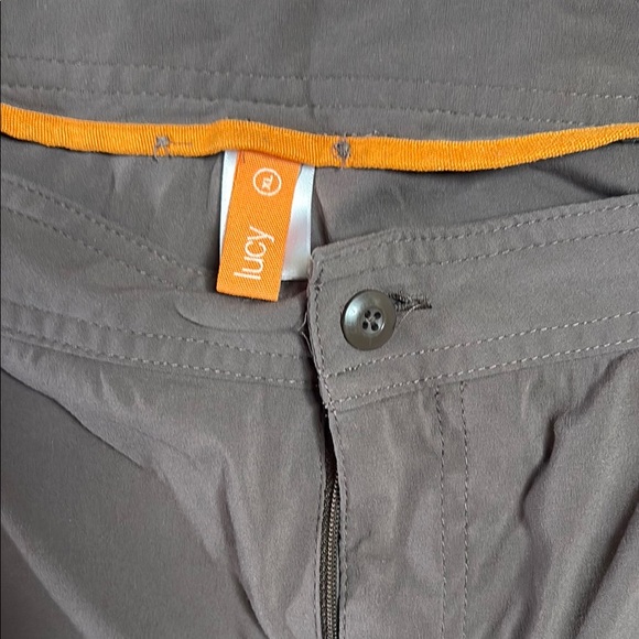 Lucy | Shorts | Lucy Zip Front Avtive Cargo Capris Xl | Poshmark